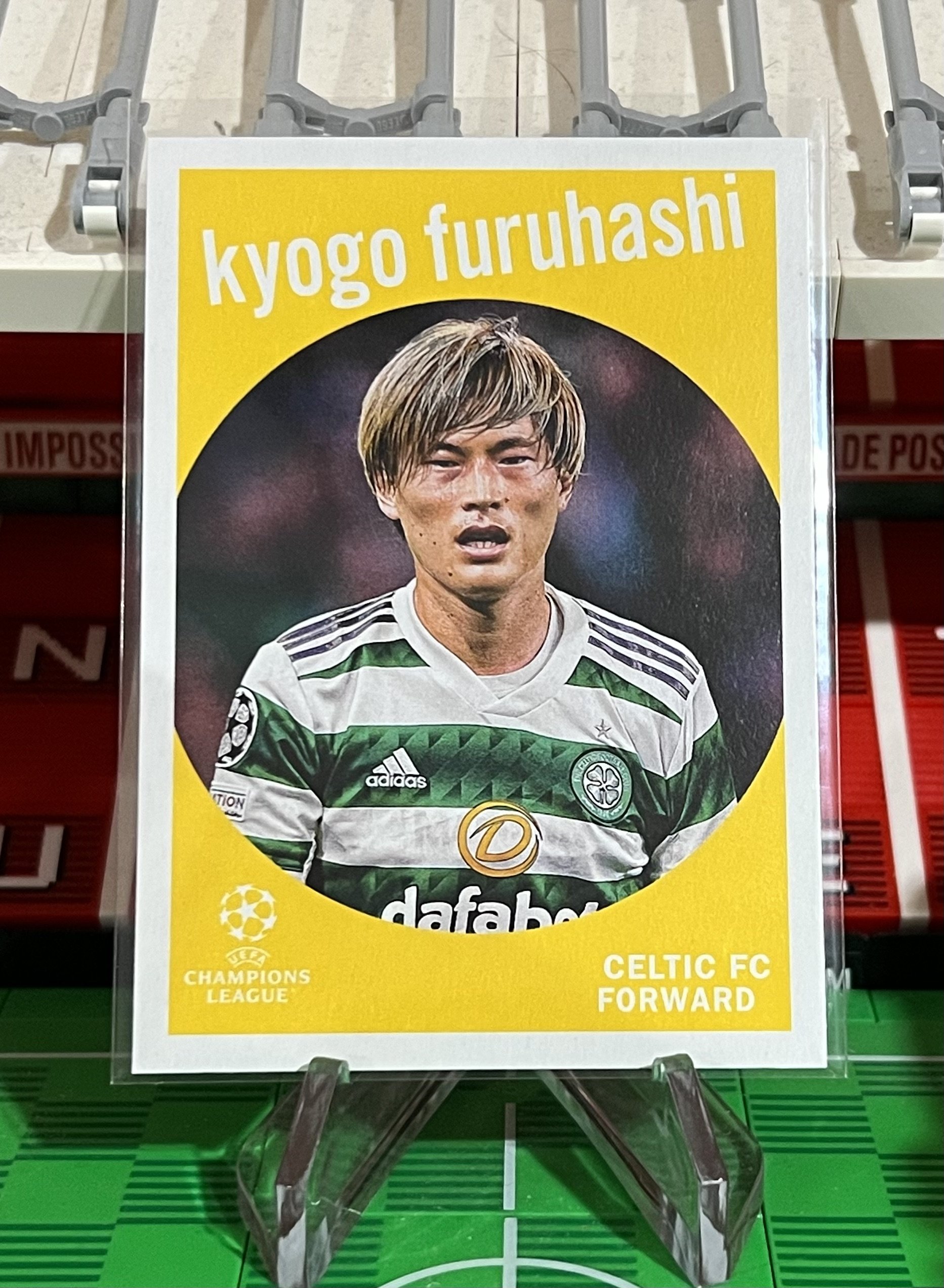 2023-24 Topps Crystal Premium UEFA Blue Ice Reo Hatate 2023-24 Topps Crystal Premium UEFA Blue Ice Reo Hatate